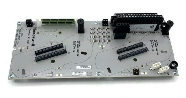 CC-TAIX11 Honeywell Analog Input Module IOTA Module Rev B2 PLC Module