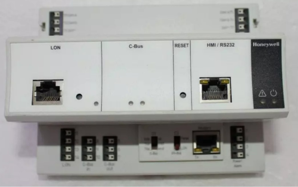 Honeywell XCL8010A Excel 800 Controller Module Pulse Width Modulation