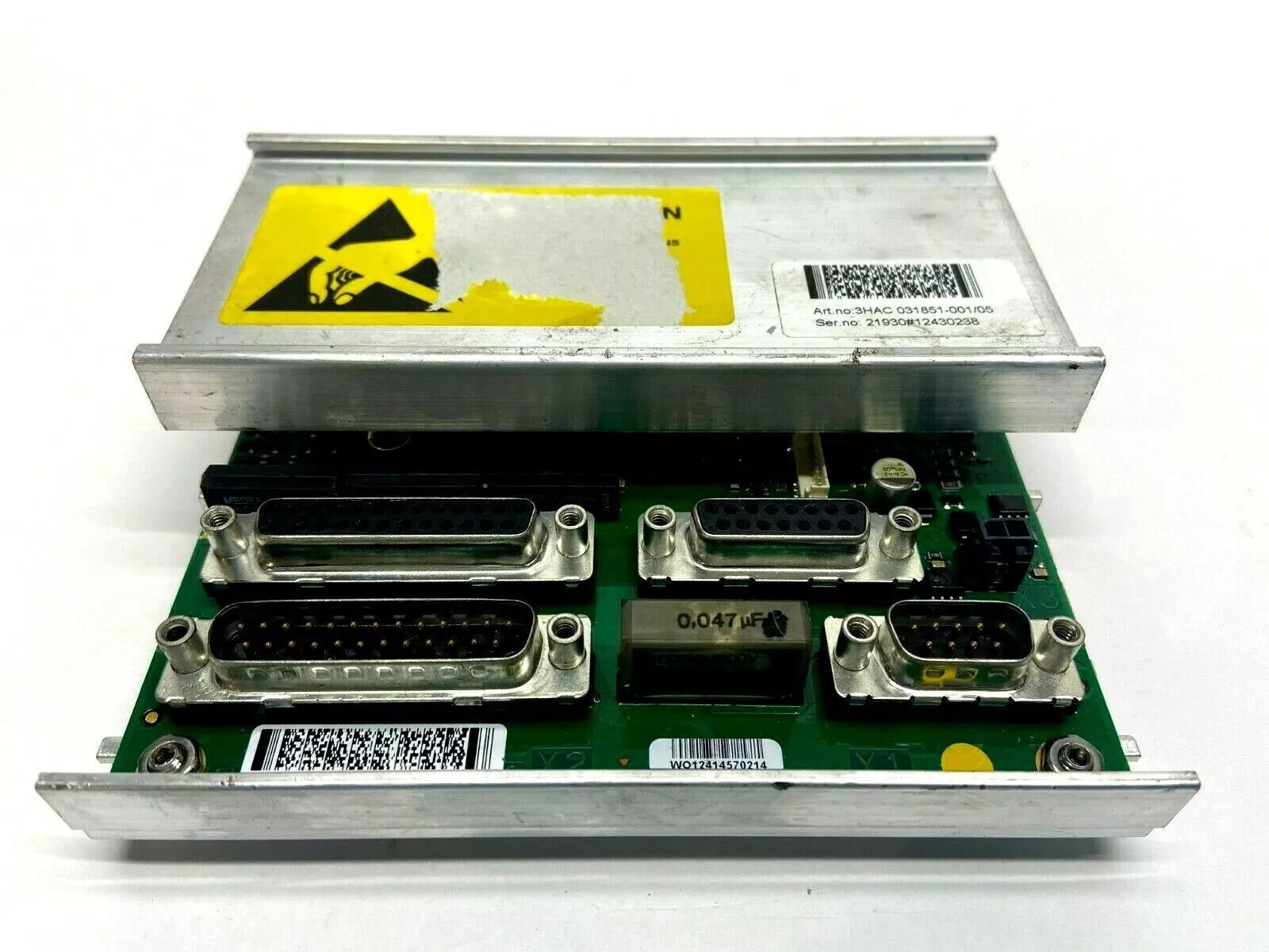DSQC633A 3HAC031851-001 ABB SMB Serial Measurement Board